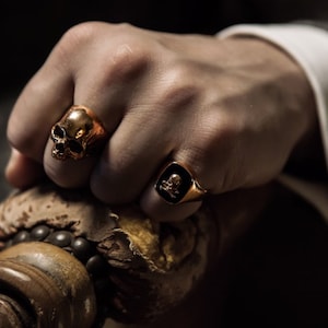 18kt. Gold Gentleman's Ring - Etsy