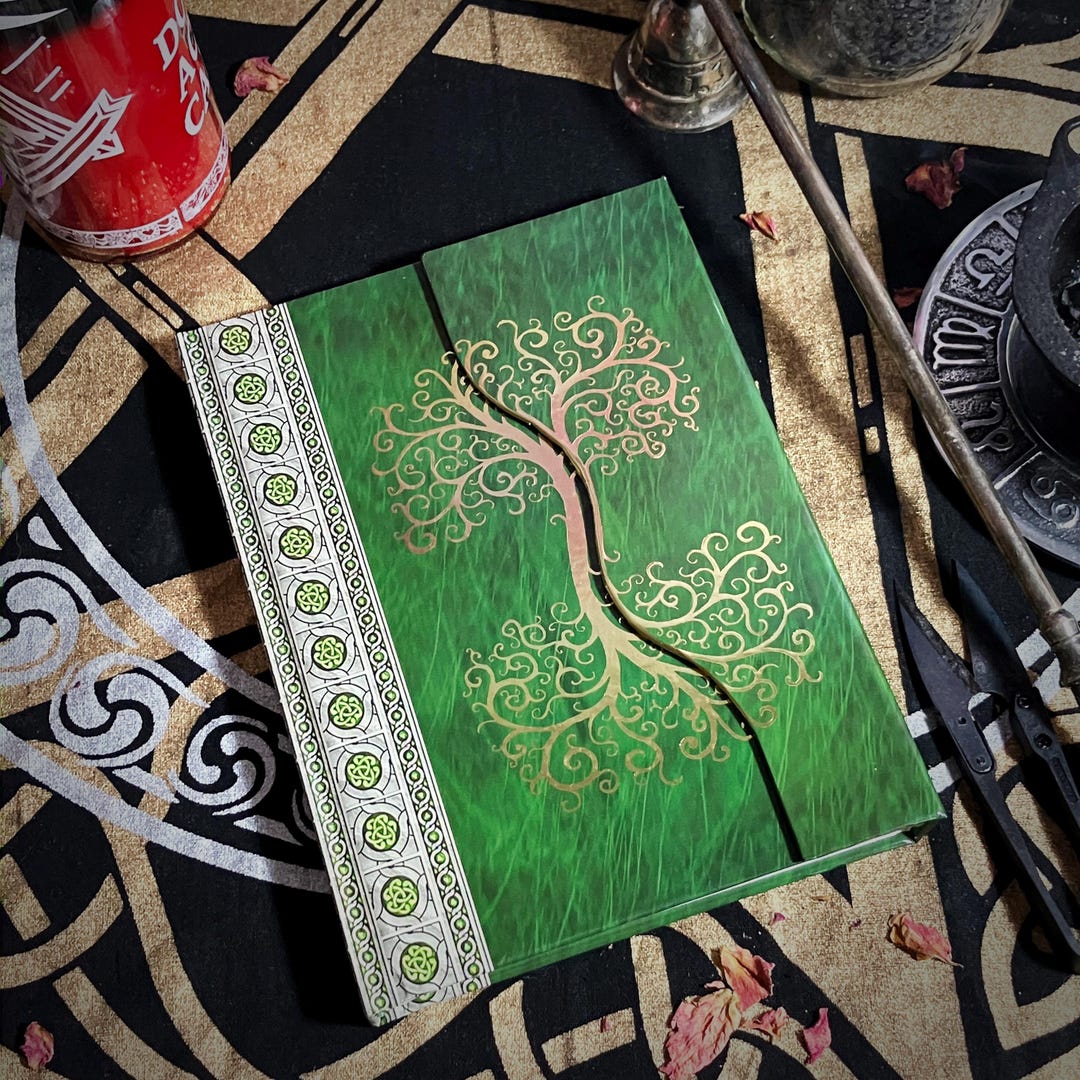 Tree of Life Blank Book of Shadows - 5x7" Book - 200 Page Journal ...