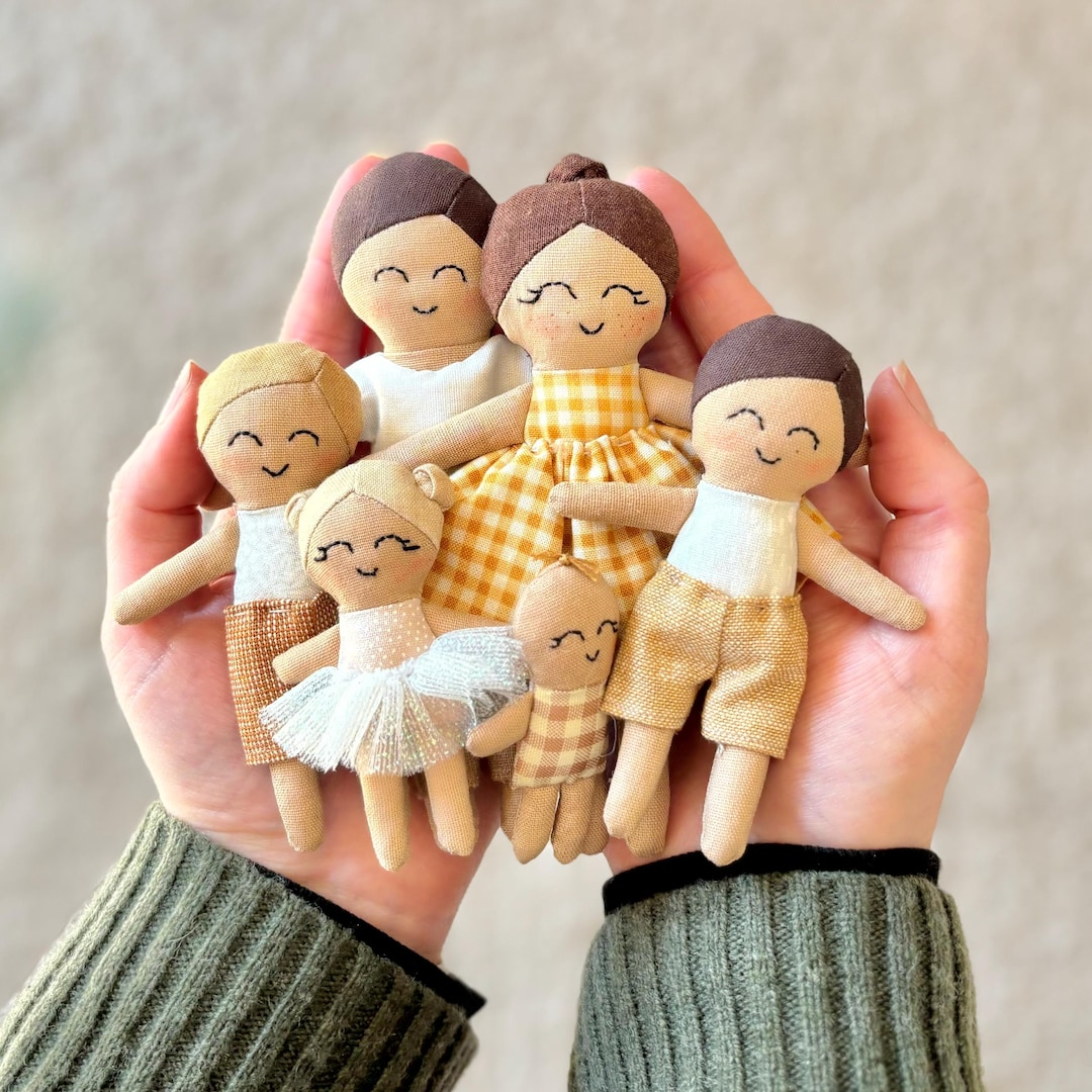 Customized Dollhouse Family Art Dolls 1:12 - Made to Order - Make Your ...