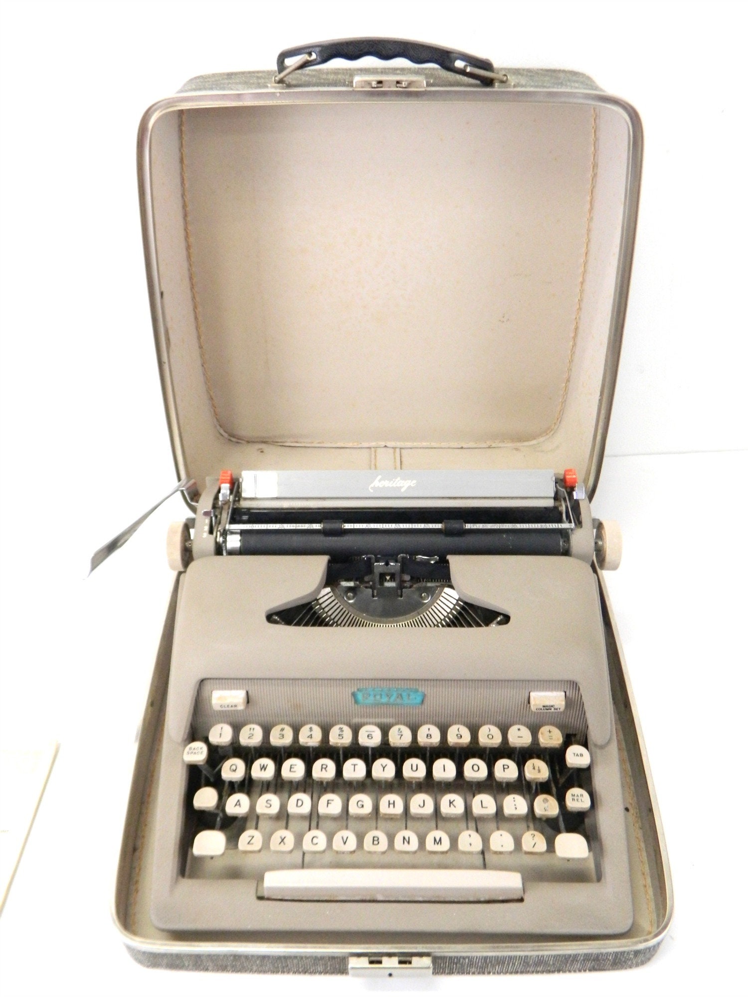 Vintage 1950's Royal Heritage Typewriter & Carrying - Etsy