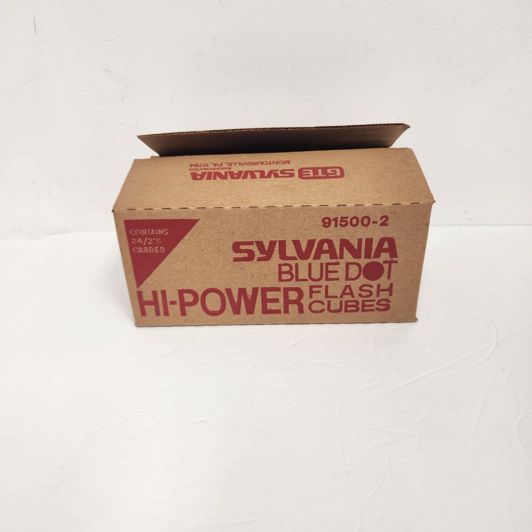 Vintage Late 1900's Box of Sylvania Blue Dot High Power Flash Cubes 192 ...