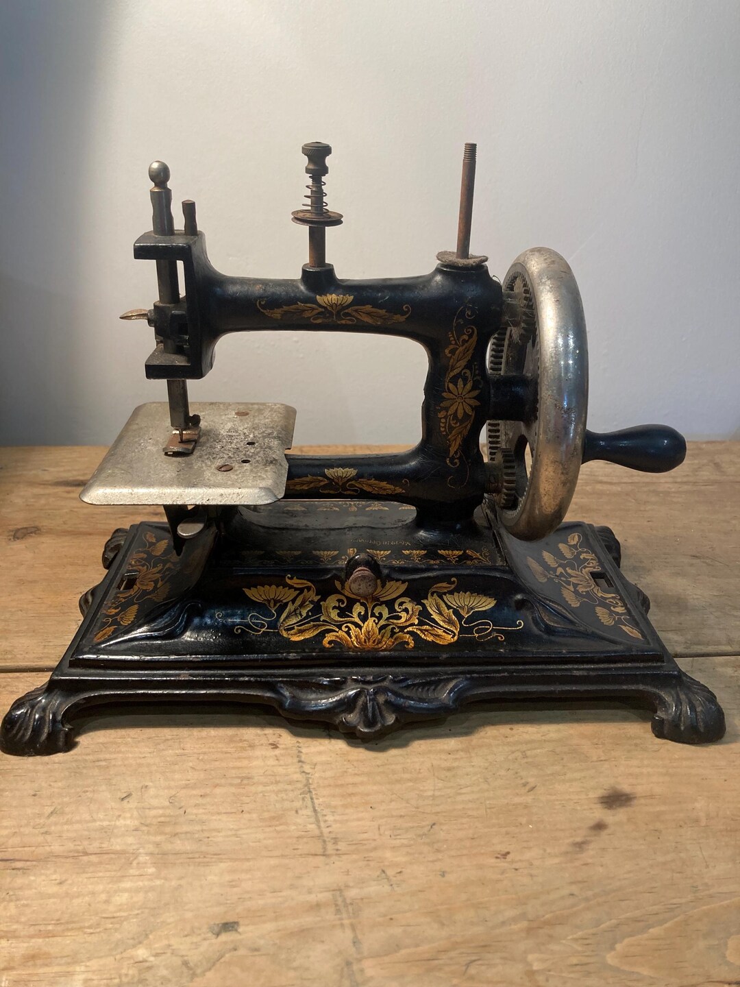 Antique F W Muller Sewing Machine. Early 1900s Child’s Toy Machine - Etsy