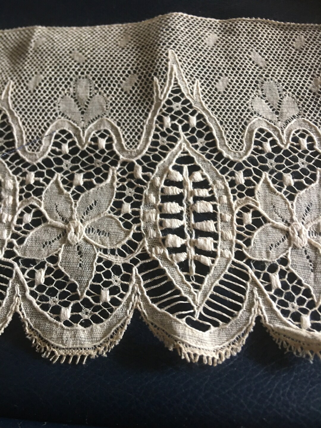 Early 20th Century Mechlin Lace 3m X 11cm. Unused. Immaculate and ...