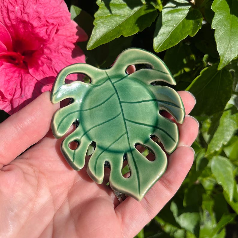 Monstera Leaf Trinket Dish - Etsy