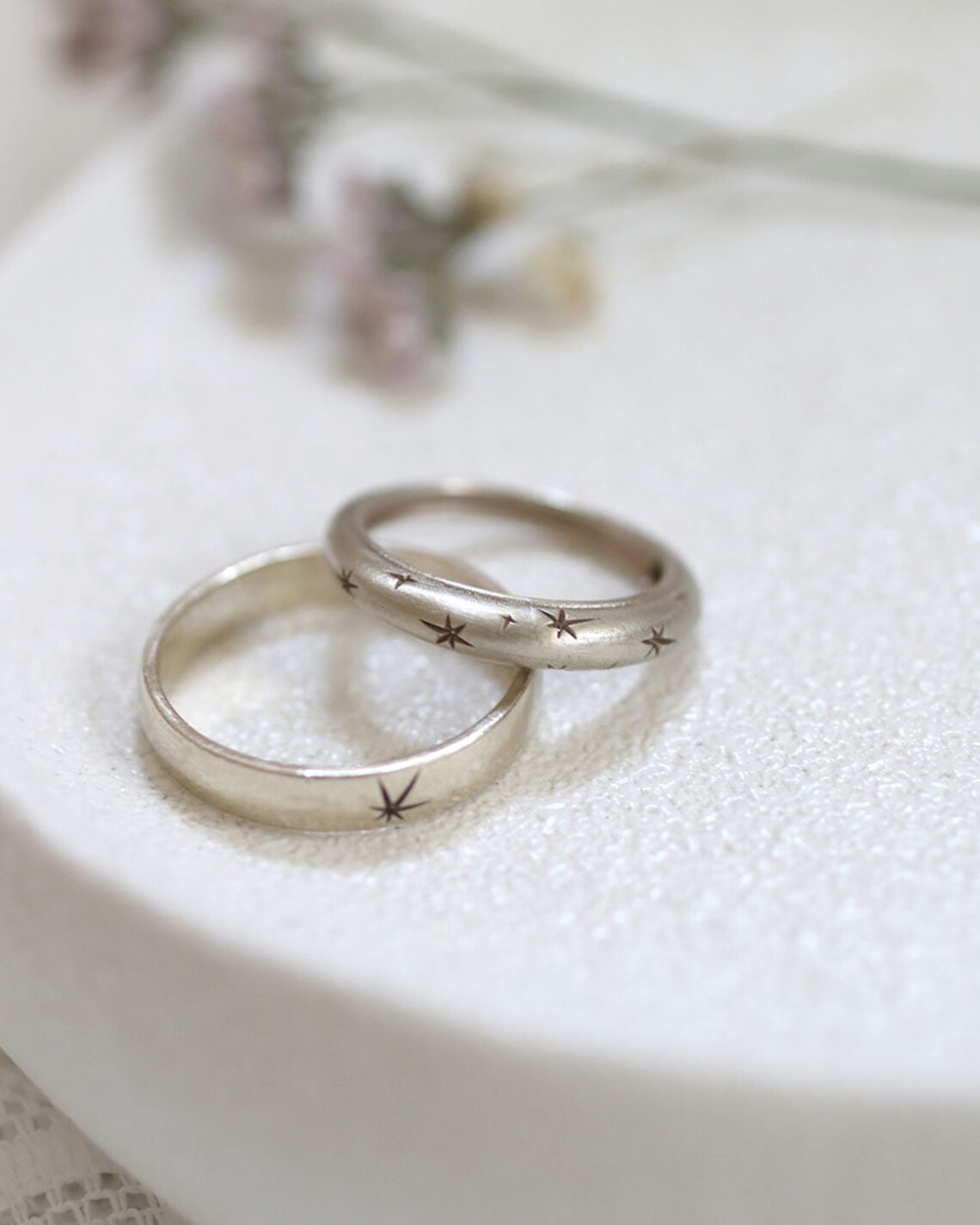 White Gold Star Ring 14k Star Wedding band Engraved Ring | Etsy