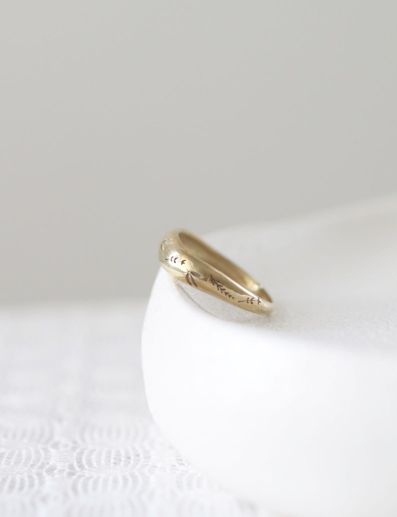14k Solid Gold Floral Engraved Ring Wedding Band for Her | Etsy