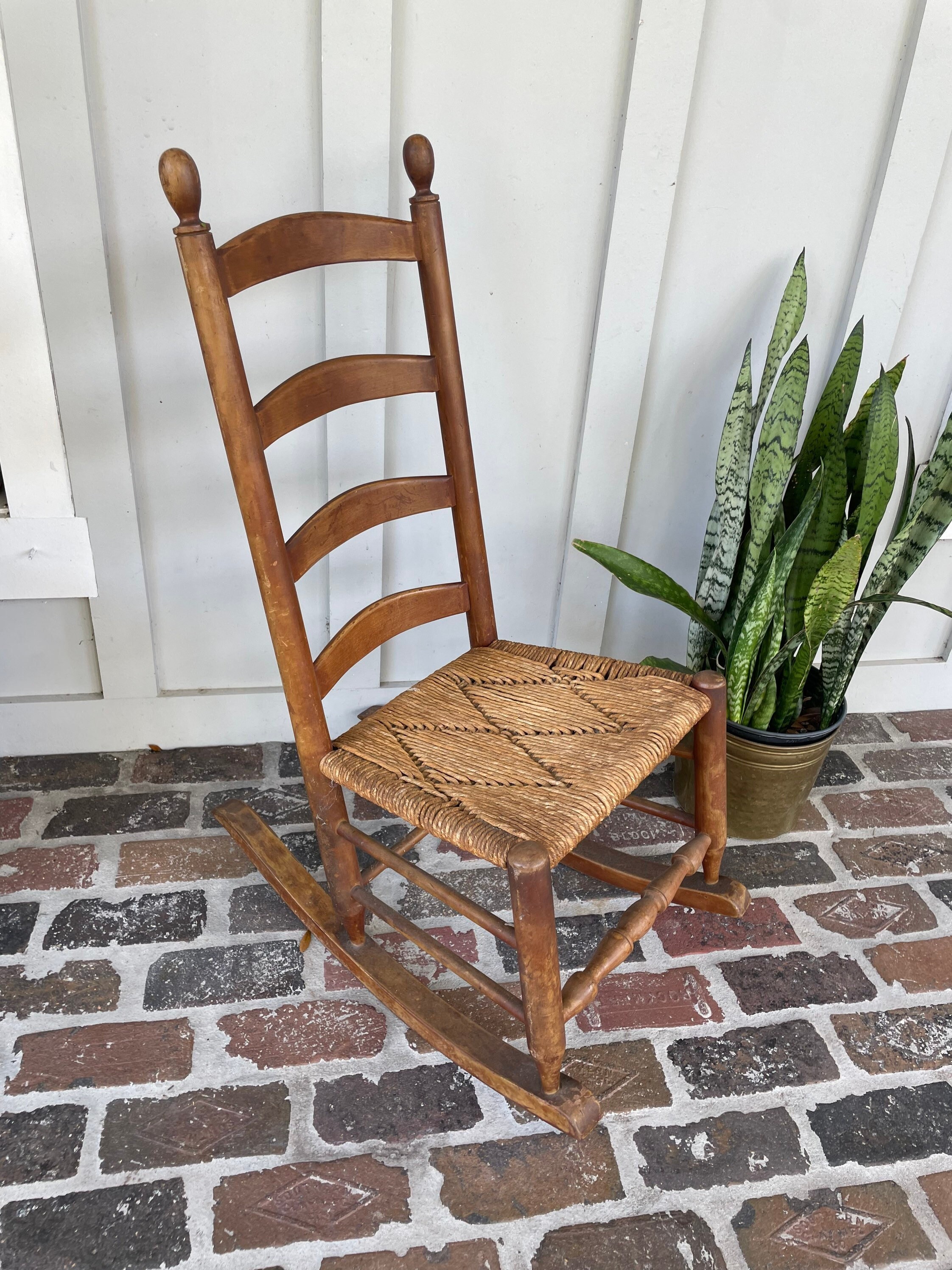 Antique Baby Rocker - Seat - Chair - Farmhousse - Nursery - Rustic ...