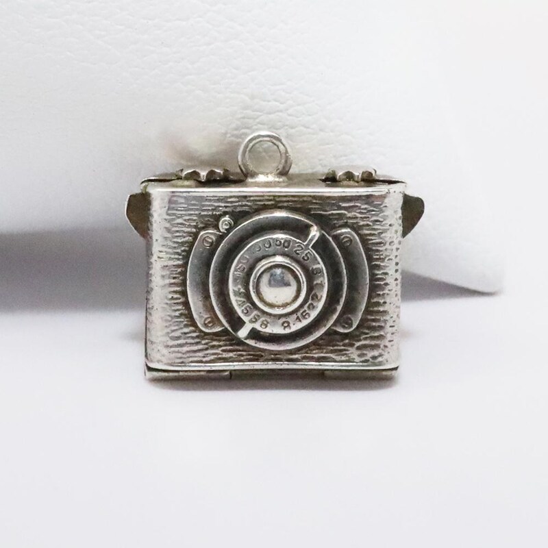 Camera Locket - Etsy