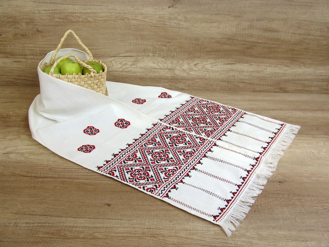 Hand Embroidered Ukrainian Red Black Ethnic Decor Rushnyk Towel ...
