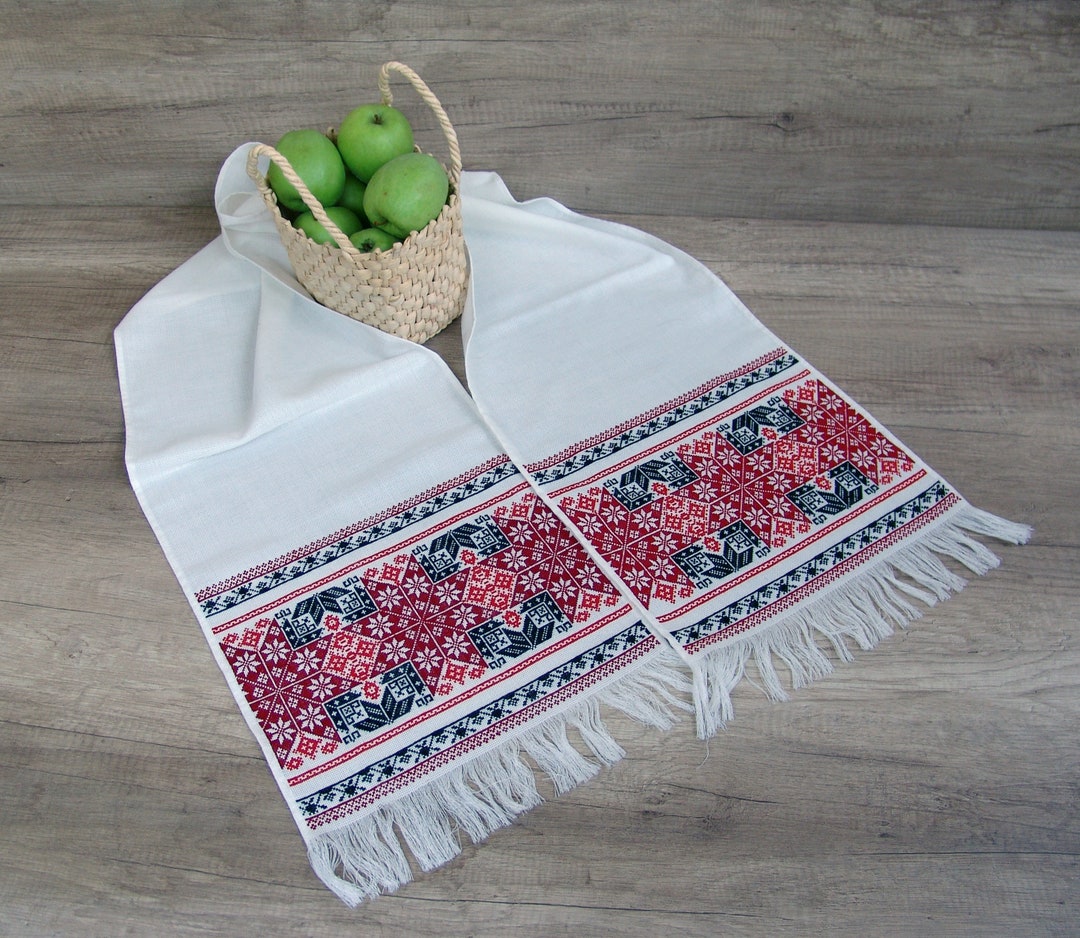 Hand Embroidered Ukrainian Red Black Ethnic Decor Rushnyk Towel ...