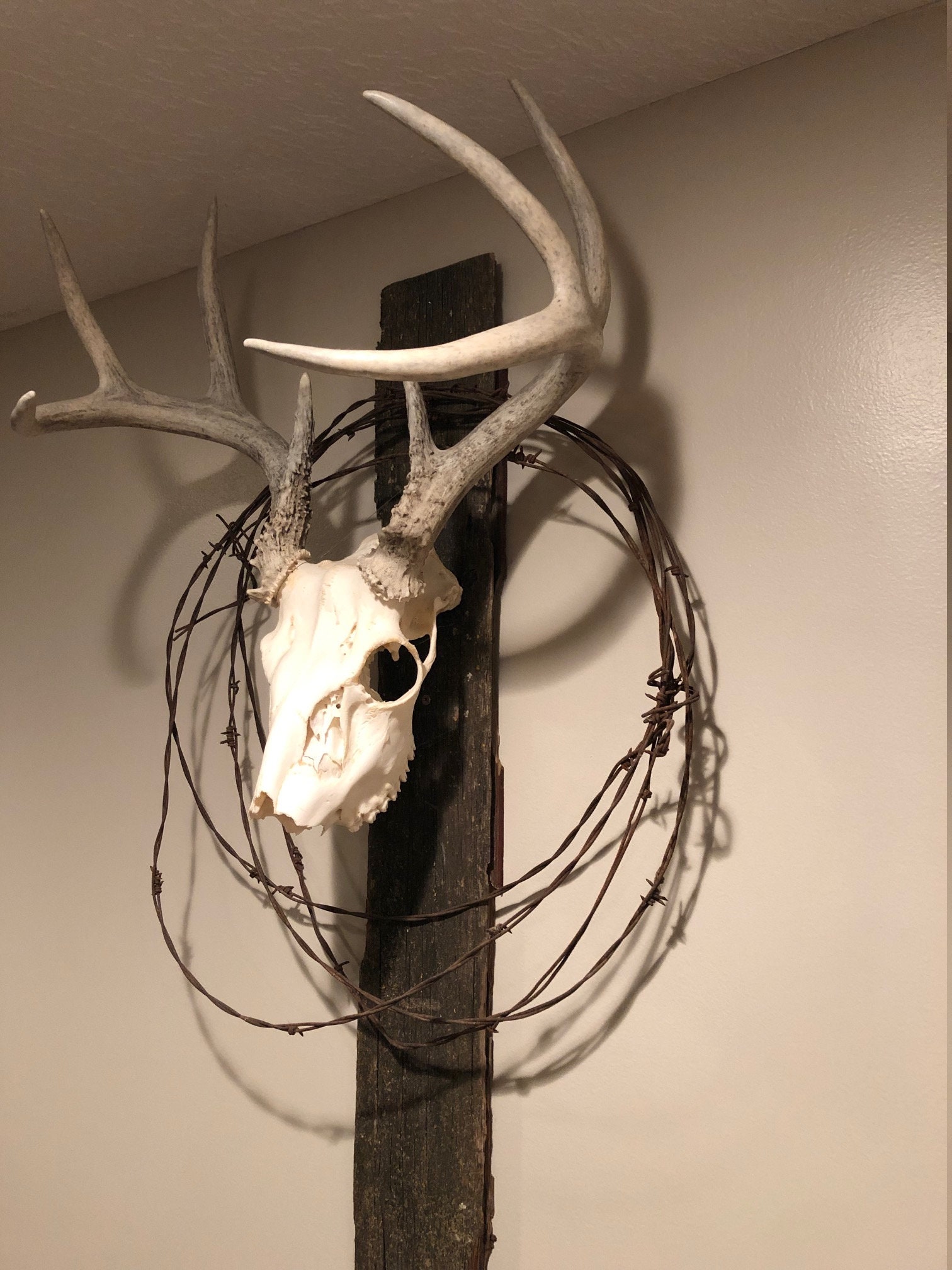 Antler Rack Decoration W/ Barn Wood & Barbed Wire- CUSTOM- Rustic - Etsy