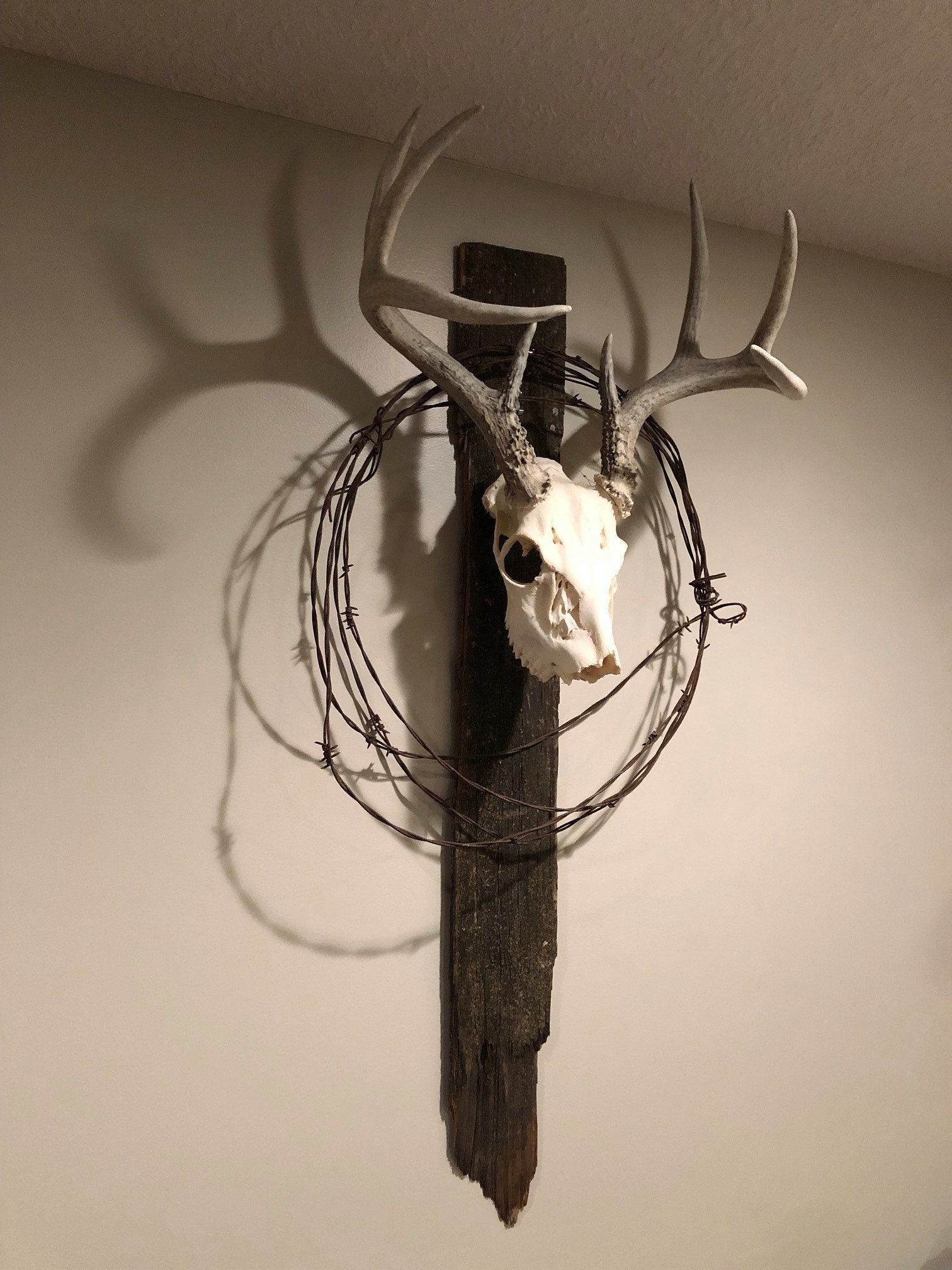 Antler Rack Decoration W/ Barn Wood & Barbed Wire- CUSTOM- Rustic - Etsy