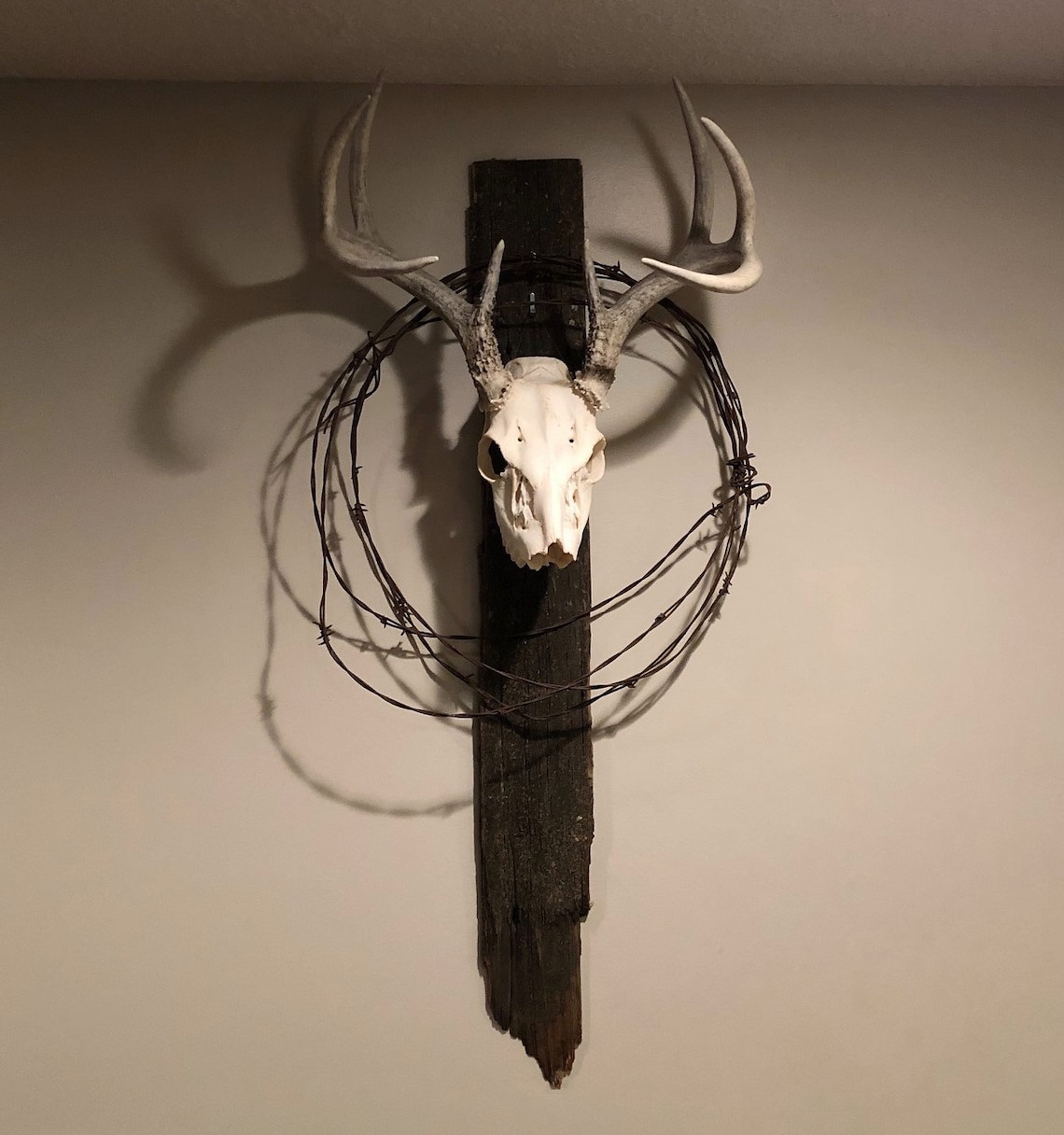 Antler Rack Decoration W/ Barn Wood & Barbed Wire- CUSTOM- Rustic - Etsy