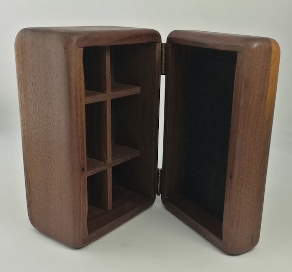 Vintage Wooden Keepsake Box, Valet Box - Gem