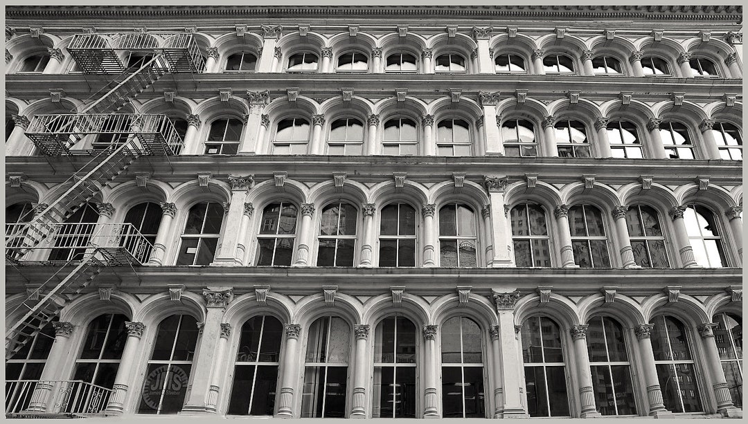 Building on Thomas Near Broadway - Etsy
