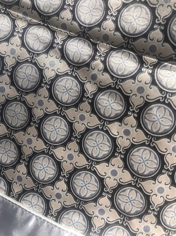 Mens Robe | Retro Smoking Jacket | Silver Unisex Dres… - Gem