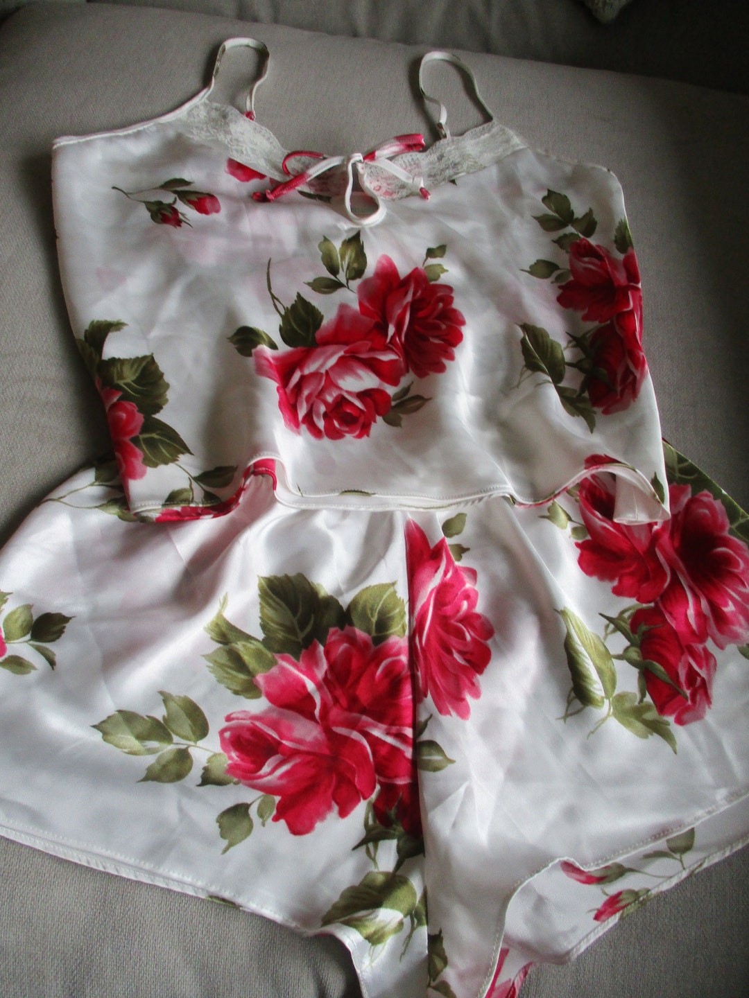 Vintage Floral Lace Lingerie 2 Piece Set White And Pink Flower Print