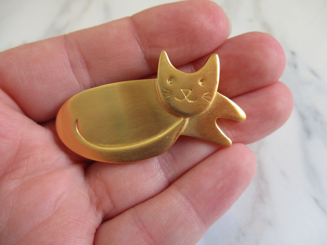 Vintage Anne Klein Brushed Gold Cat Brooch With Etched Face Details ...