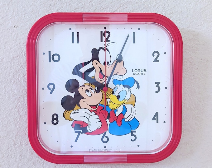 Mickey Mouse, Donald Duck & Goofy, Walt Disney Wall Clock ...