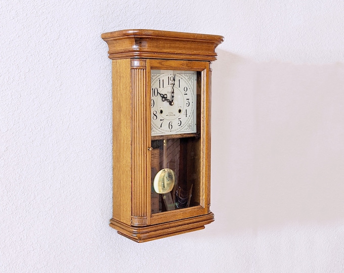 Vintage Waltham Heirloom Quality 31-day, Key Wind Chiming Pendulum Wall ...