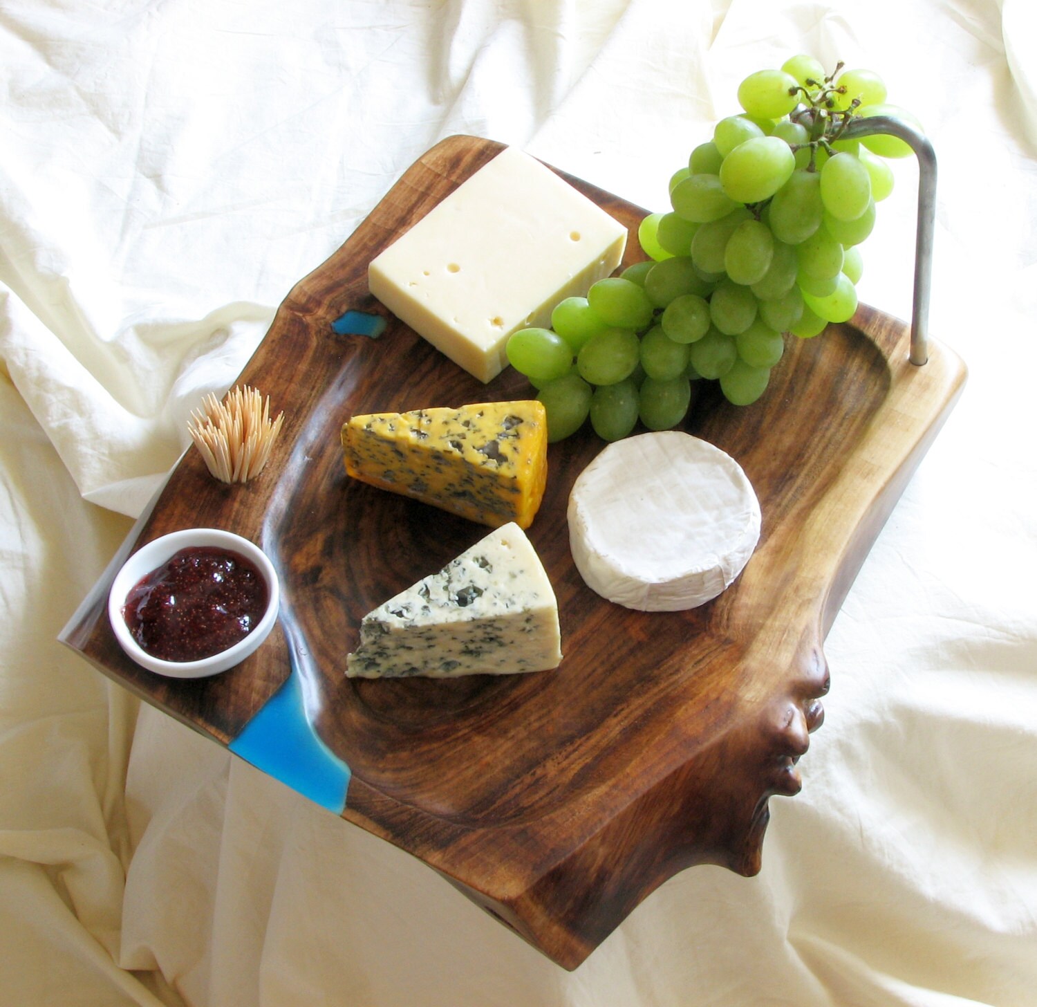 Live Edge Walnut Chesse Board Custom Chesse Board | Etsy