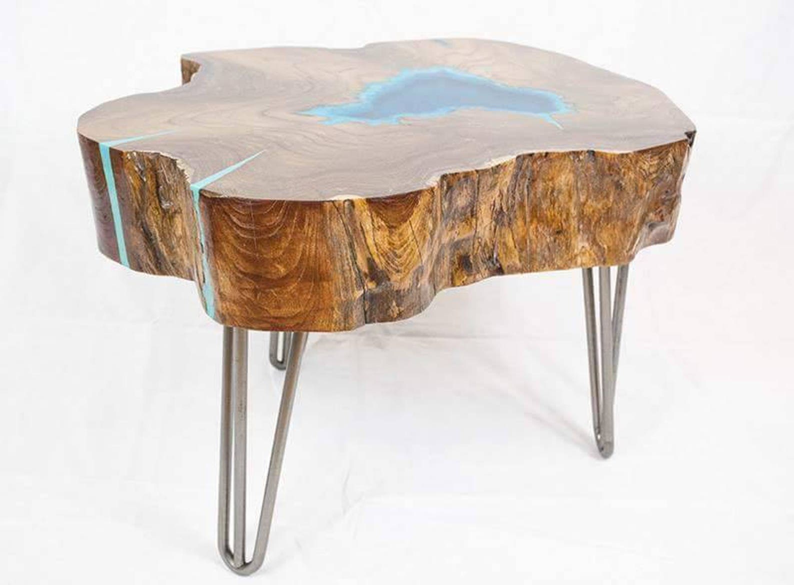 Round Live Edge Coffee Table With Glowing Resin Fillin and - Etsy