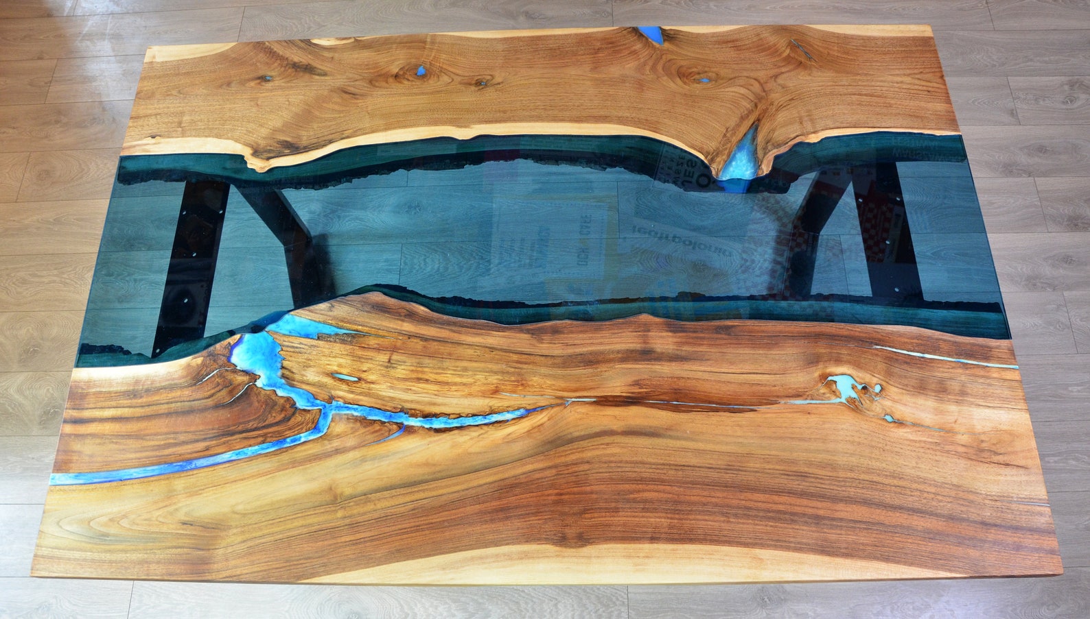 Live Edge River Dining Table With Bench and Glowing Resin Fill - Etsy