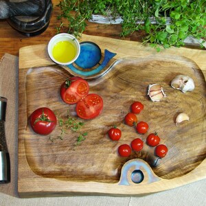 Live Edge Walnut Chesse Board, Custom Chesse Board - Etsy