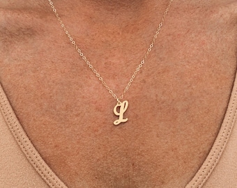 Letter L Necklace - Etsy