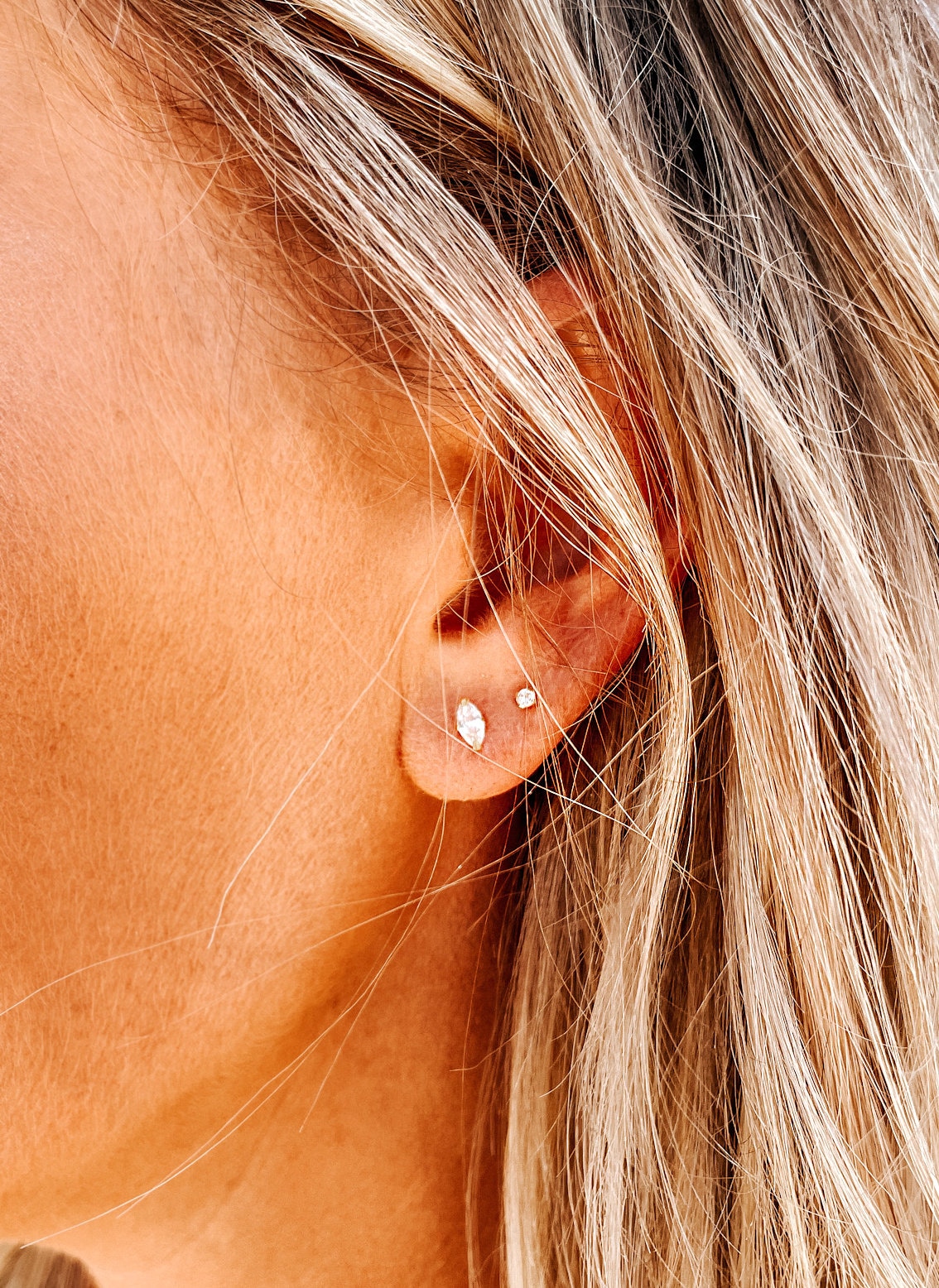 Diamond Shape Stud Earrings Tiny CZ Stud Earrings Dainty - Etsy