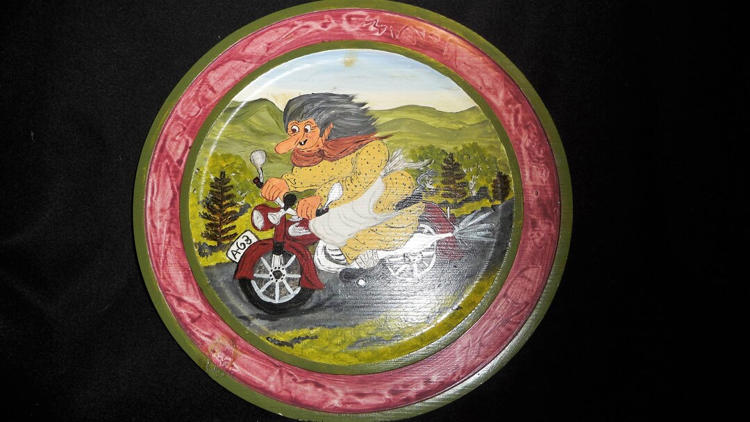 Vintage Wooden Hand Painted Trolls Norwegian Wall Hanging Plate Plaque ...