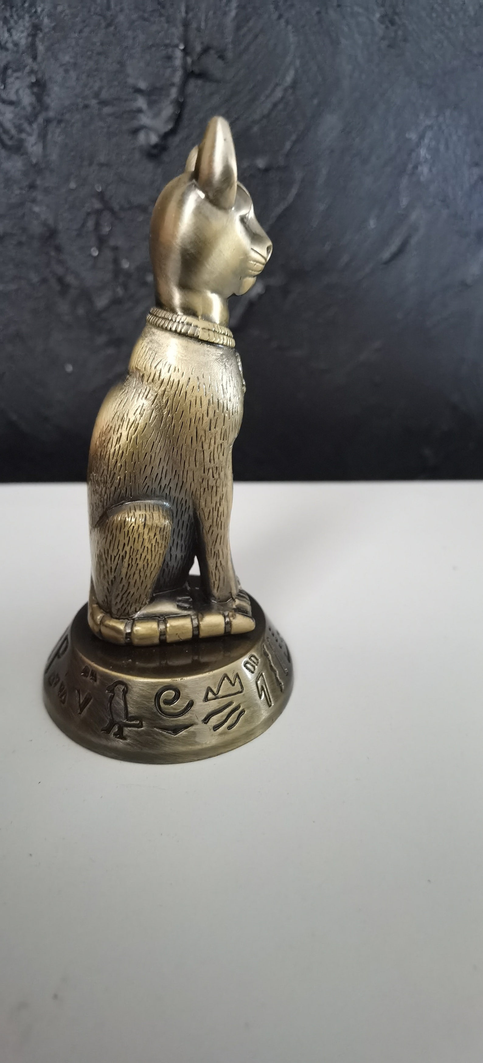 Statue of the Egyptian Goddess Bastet pharaonic Cat Statue - Etsy Canada