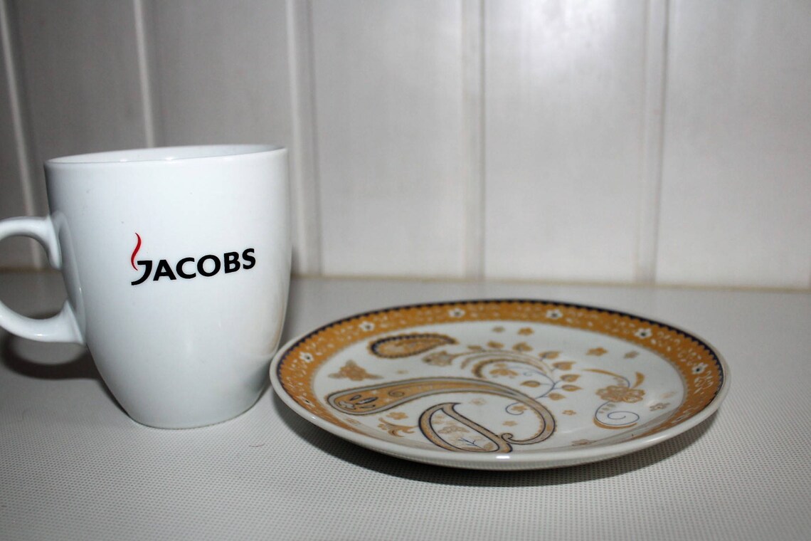 Vintage Chinese Porcelain Plate, Yellow Gold Ornaments Plate Made in ...