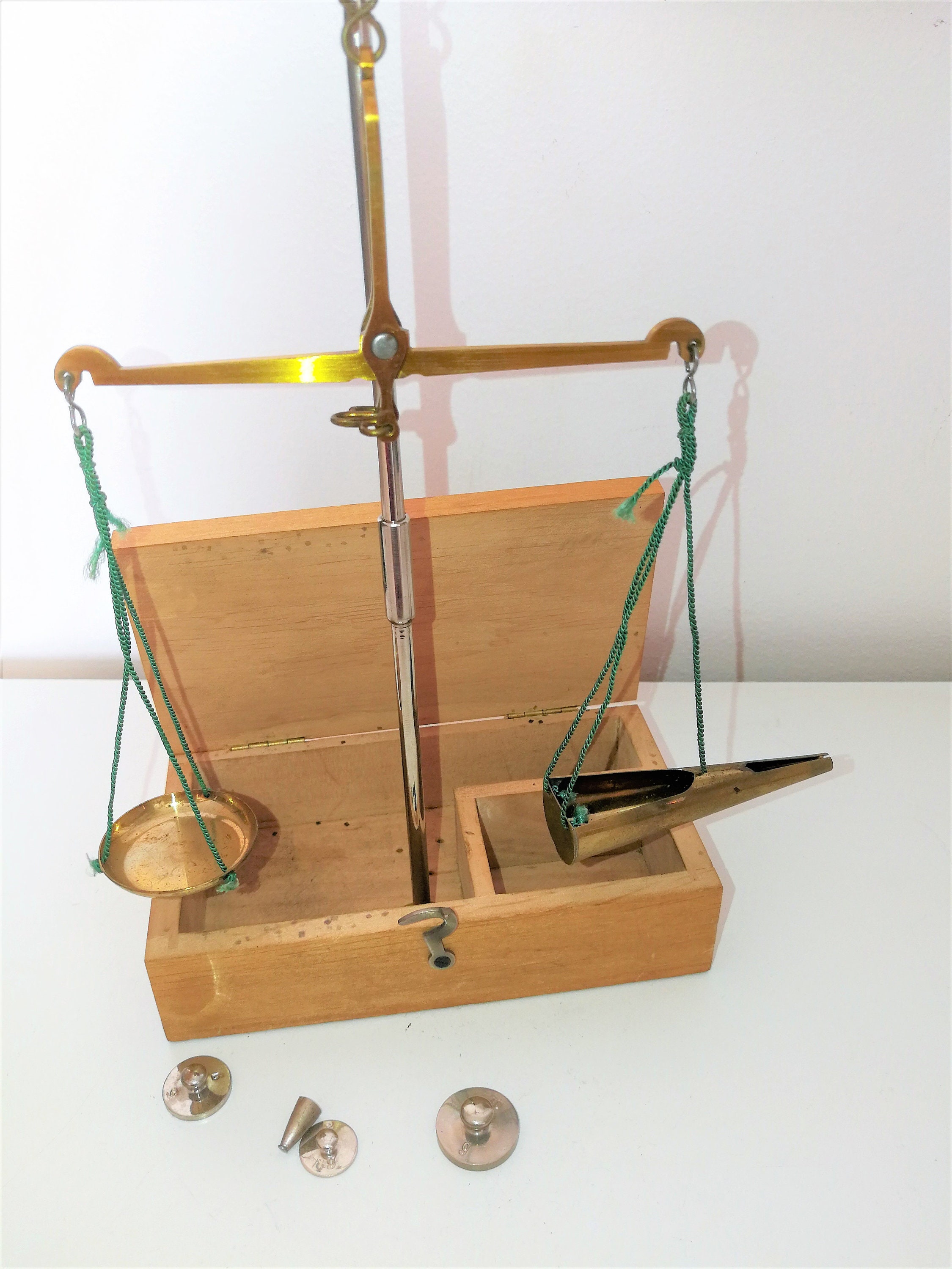 Brass scales Vintage Weighing Scales Home Decor/Scale with | Etsy