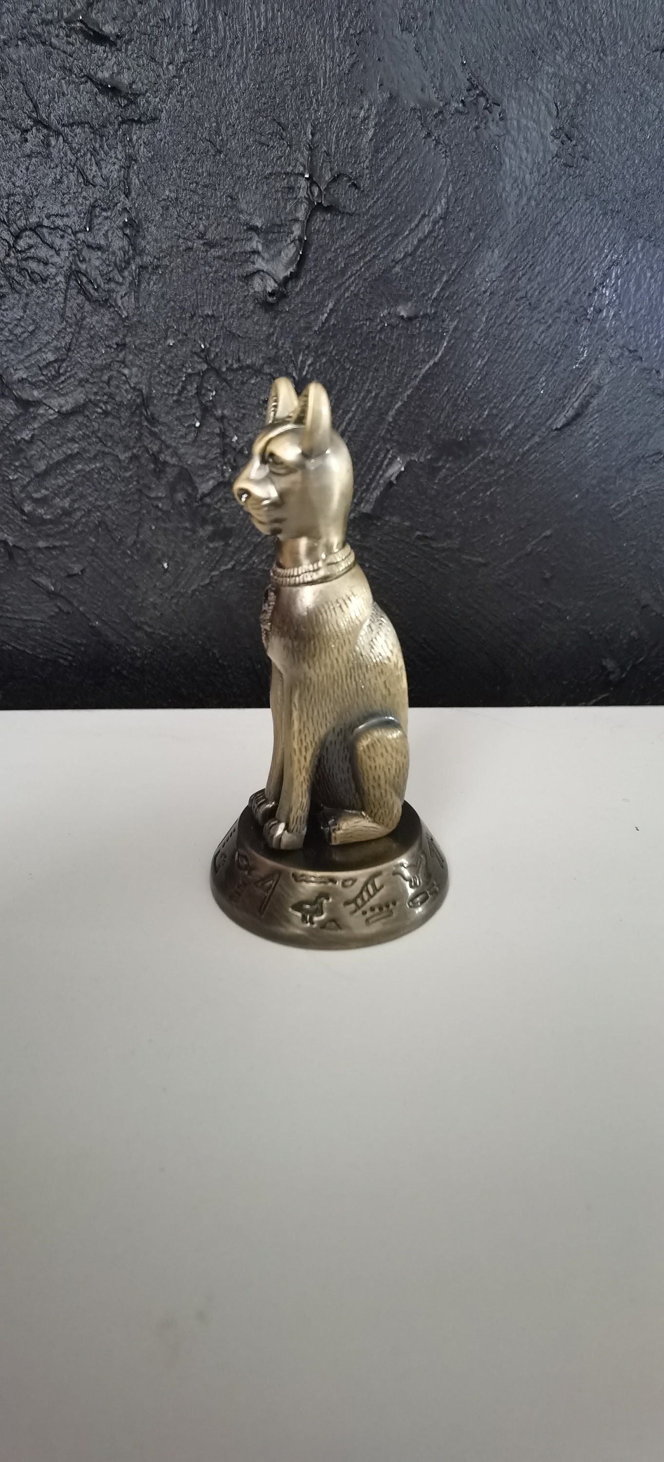 Statue of the Egyptian Goddess Bastet pharaonic Cat Statue - Etsy Canada