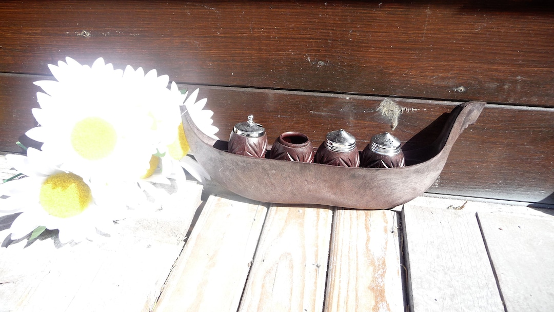 Vintage Hard Plastic Cruet Set With Boat Ship Shaped Tray, Salt Shaker ...