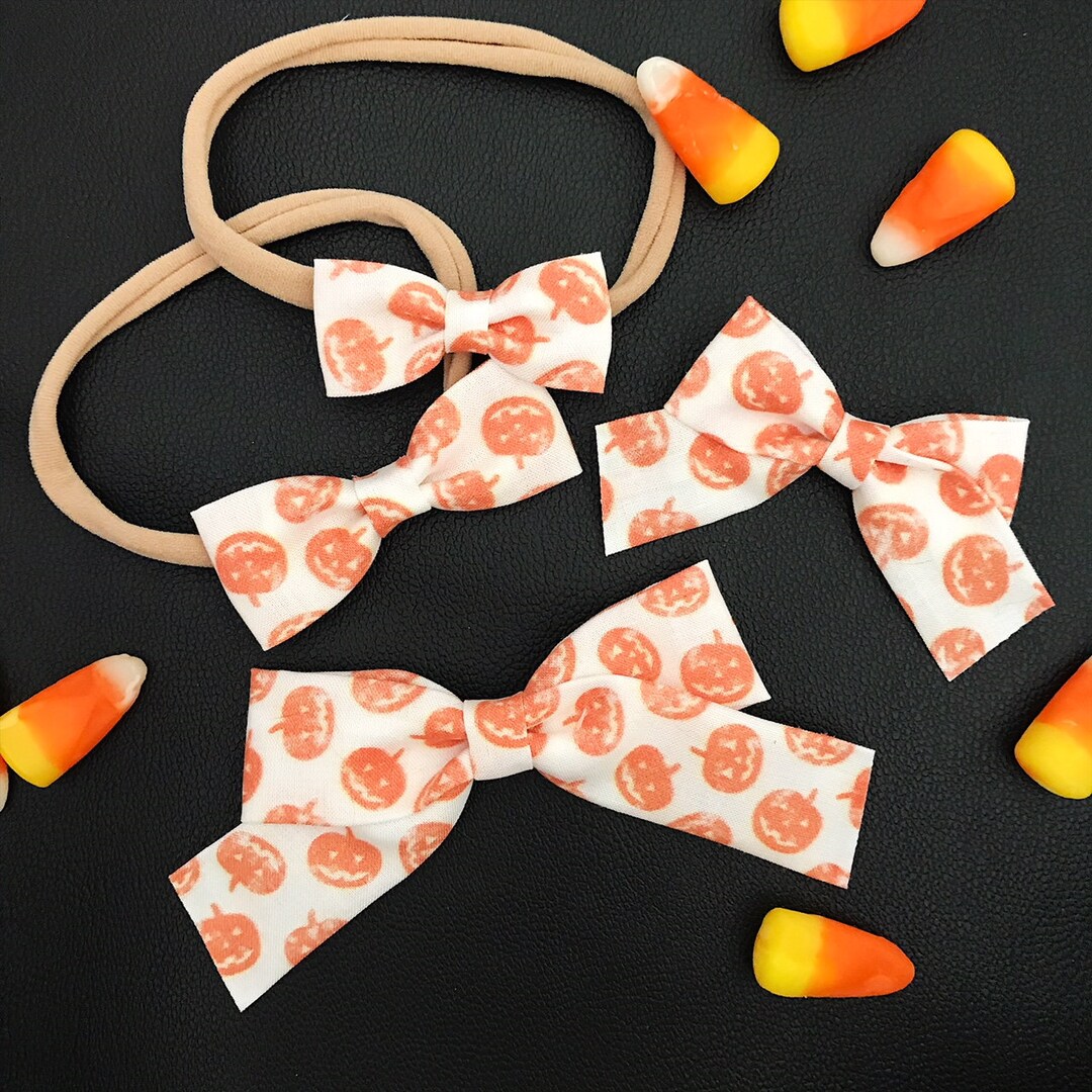 Jack-o-lantern on White, Pumpkin Bow, Halloween Bow, Headbands, Baby ...