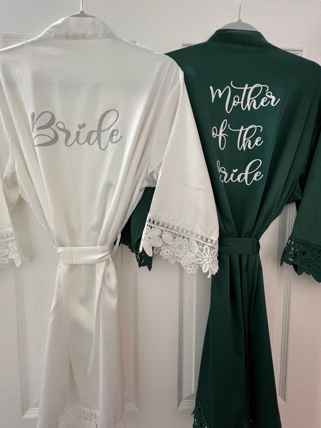 Luxurious Bridesmaids Robes Perfect for Getting Ready on the Big Day ...