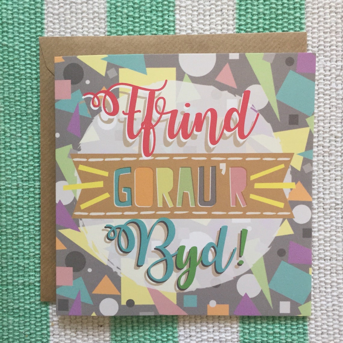 Carden 'ffrind Gorau'r Byd' Llwyd Golau Welsh | Etsy