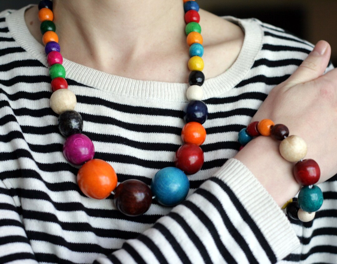 Große bunte perlenkette, bunte perlenkette, bunte perlenkette, bunte ...