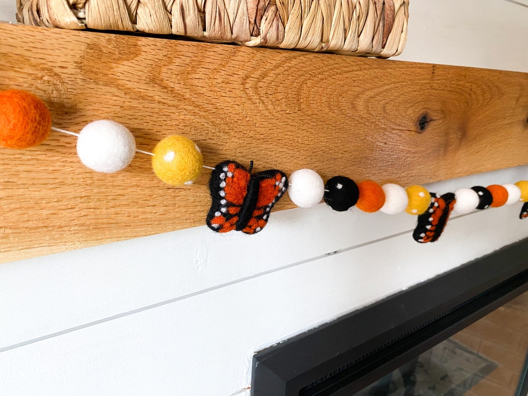 Monarch Butterfly Summer Fall Felt Ball Garland 2 Cm Balls Felt Ball ...
