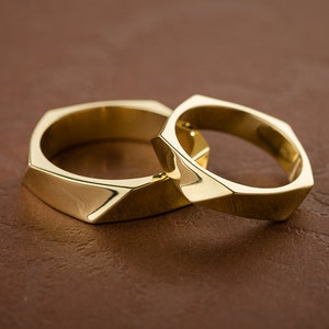 Gold Wedding Bands. Wedding Rings Set. Unique Wedding Rings. - Etsy