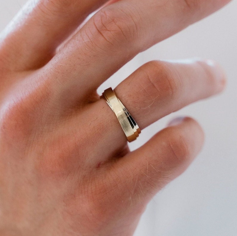 Unique Men's Wedding Band. Gold Wedding Band for Men. Mens - Etsy
