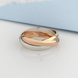 Tri Color Rolling Ring. 14k Triplet Ring. Interlocking Bands. Triple ...
