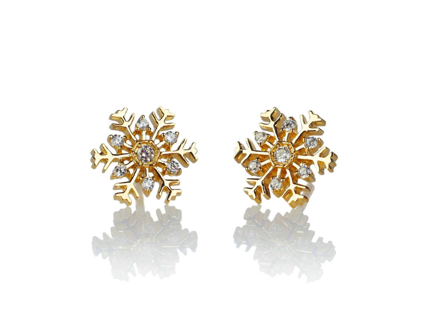 14k Gold Snowflake Earrings. Snowflake Studs.snowflake - Etsy