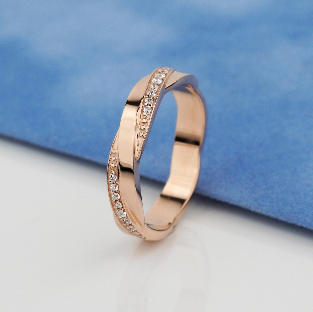 Women's Wedding Band With Diamonds. Gold Ring for Women. Diamond ...