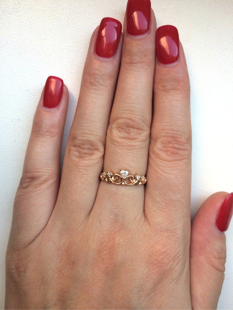 Gold Princess Crown Ring. Delicate Ring for Her - Etsy