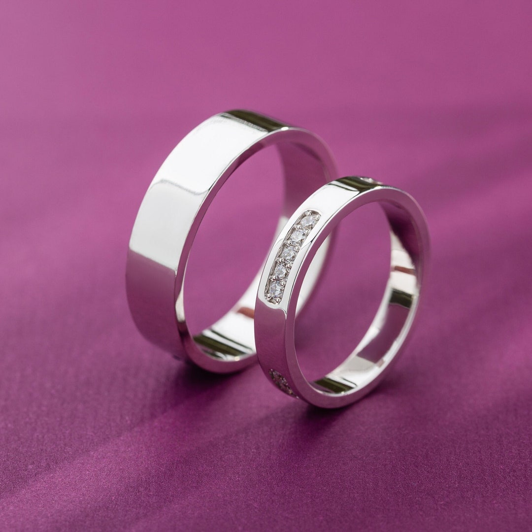 Simple Gold Wedding Bands With Diamonds. White Gold Wedding Rings ...