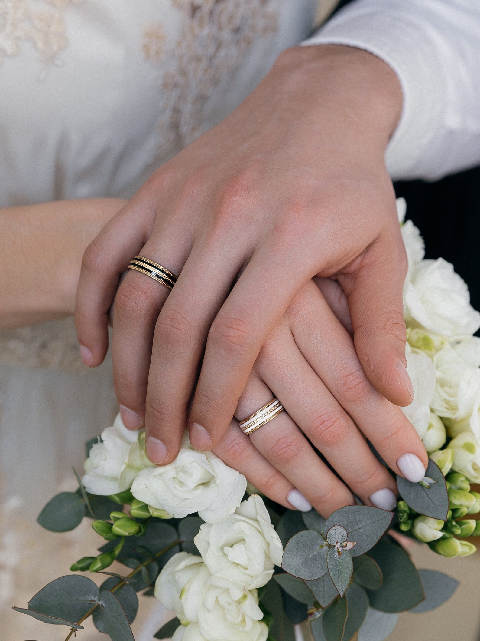 Unique Gold Wedding Bands With White and Black Enamel. Couple - Etsy