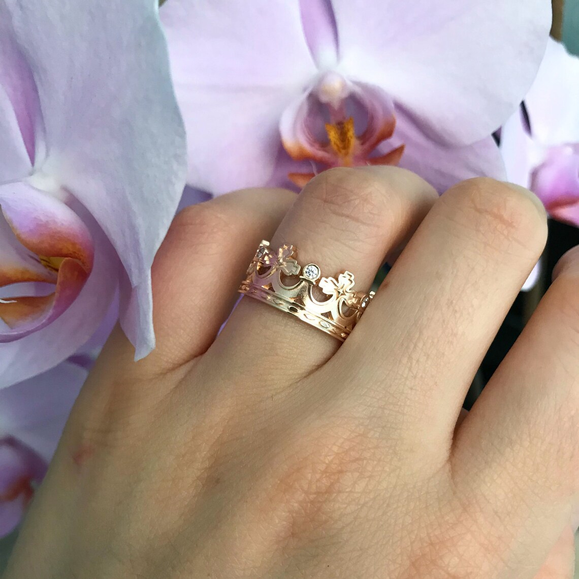 14k Crown wedding bands. Unique wedding bands. Crown rings. | Etsy